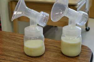 Penting Susukan Anak Kerap, Jaga Jadual Mengepam Kalau Tak Mahu Susu Drop