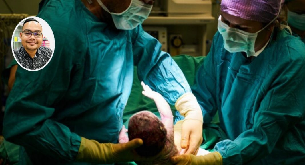 Keberanian Ibu Czer, Kena Belah Berlapis-Lapis Di Perut. Bukan Sekadar ...