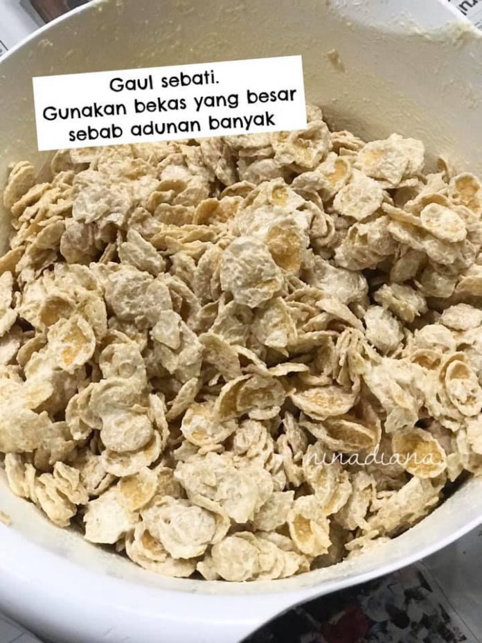 Mudahnya Buat Pizza Guna Roti Sandwich, Cuma Perlu 4 Bahan, Sedap!