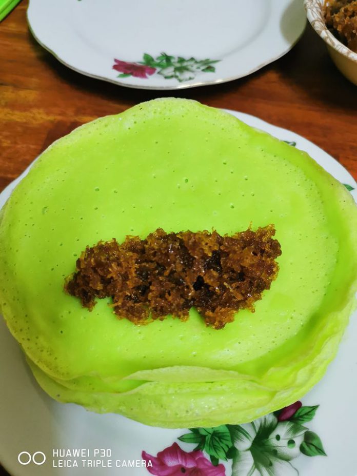 Sedapnya Kuih Ketayap Ni, Inti Penuh Puas Makan, Mudahnya Nak Buat!