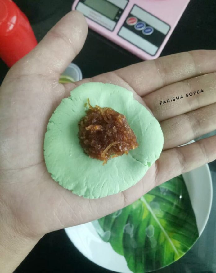 Mudahnya Buat Pizza Guna Roti Sandwich, Cuma Perlu 4 Bahan, Sedap!