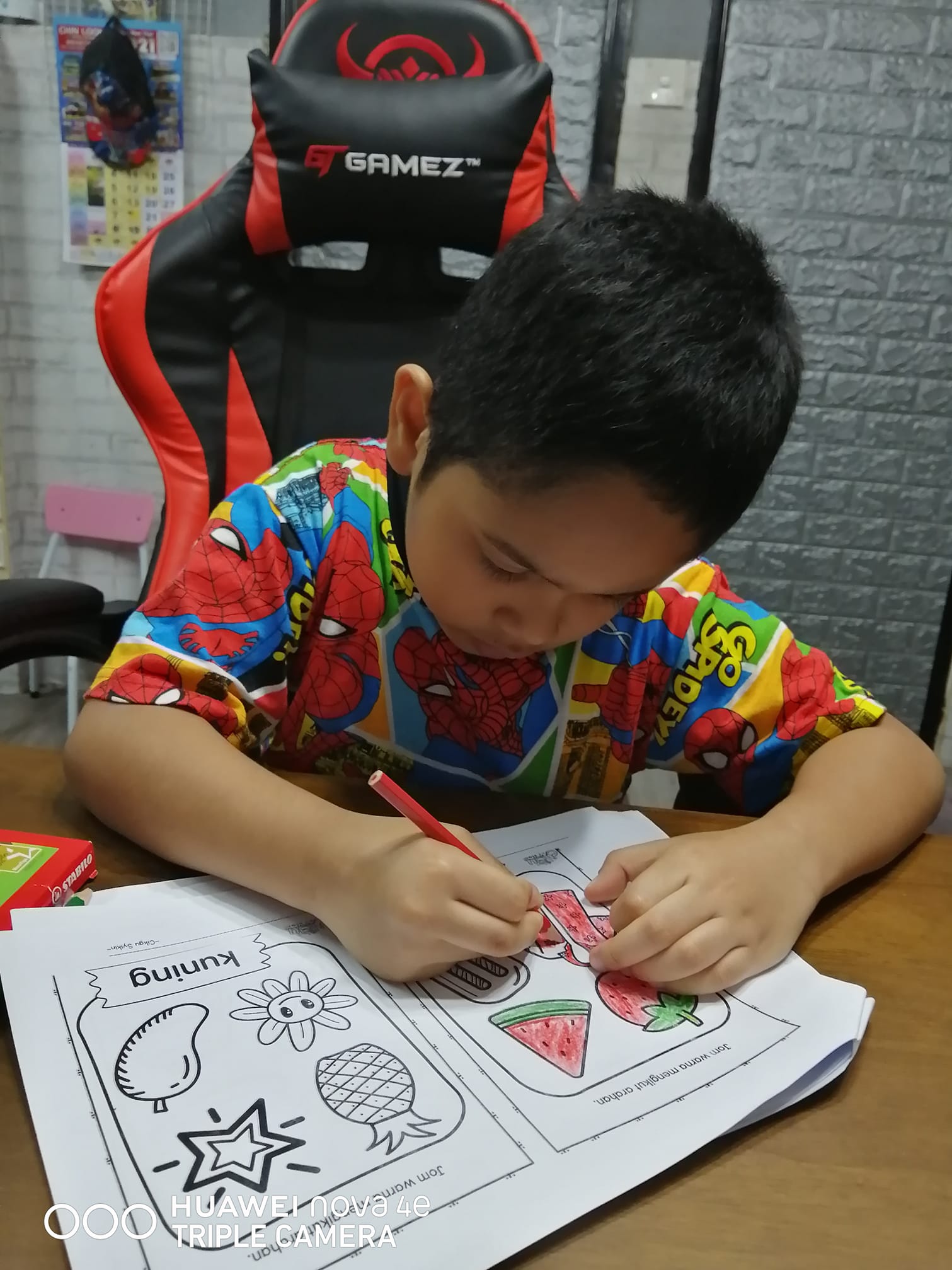 Cikgu Ini Ajar Teknik Mudah Nak Anak Cepat Kenal ABC, Membaca & Mengira