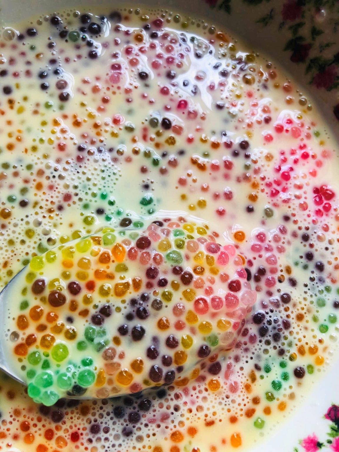 Warna Cantik, Rasa Pun Sedap, Resipi Bubur Sagu Warna Warni Buat Anak ...