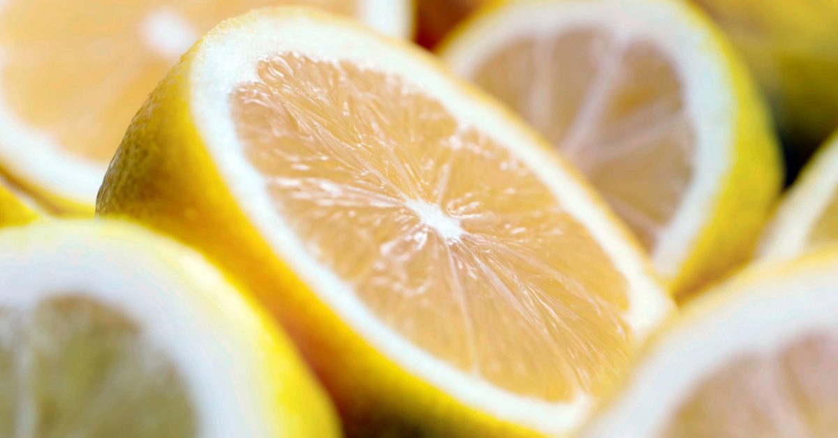 Musim Sekarang, Anak Mudah Demam, Cuba Mandi Atau Rendam Dengan Air Lemon