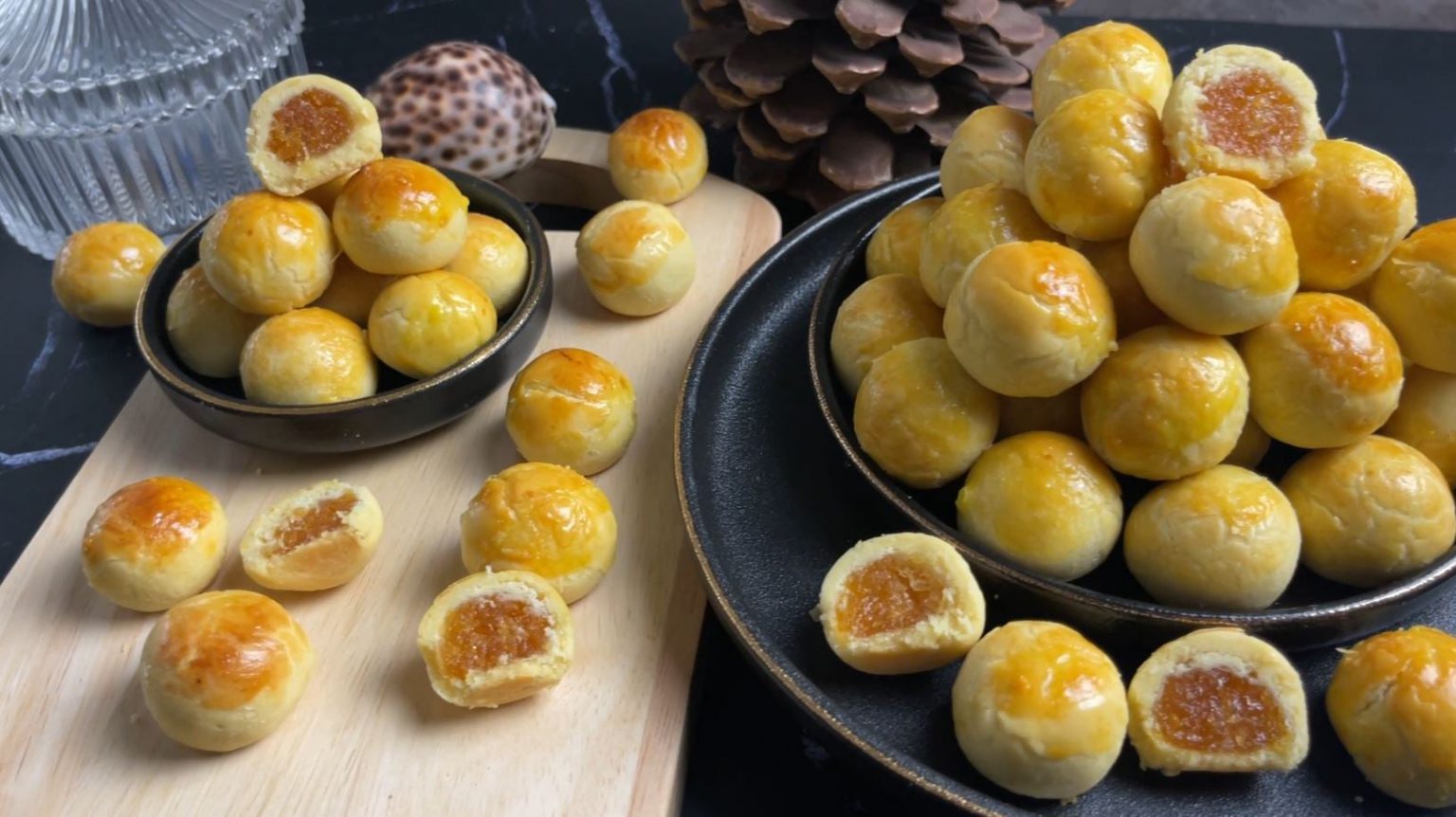 Resipi Tart Nenas Bola Naga, Adunan Nipis Tapi Inti Penuh, Sedapnya!