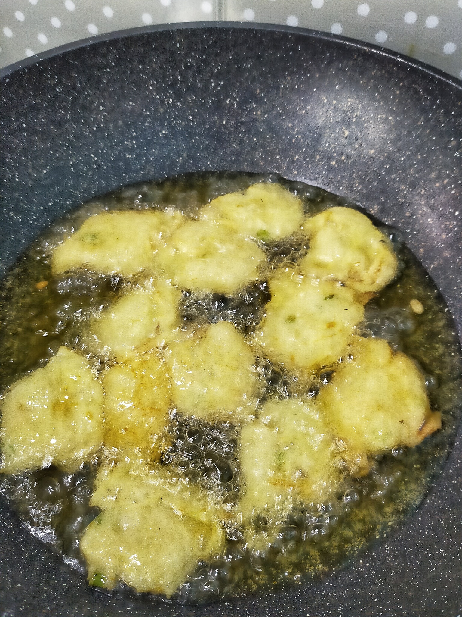 Resipi Cucur Bilis Kentang Paling Mudah. 'Confirm' Berebut Makan Satu ...