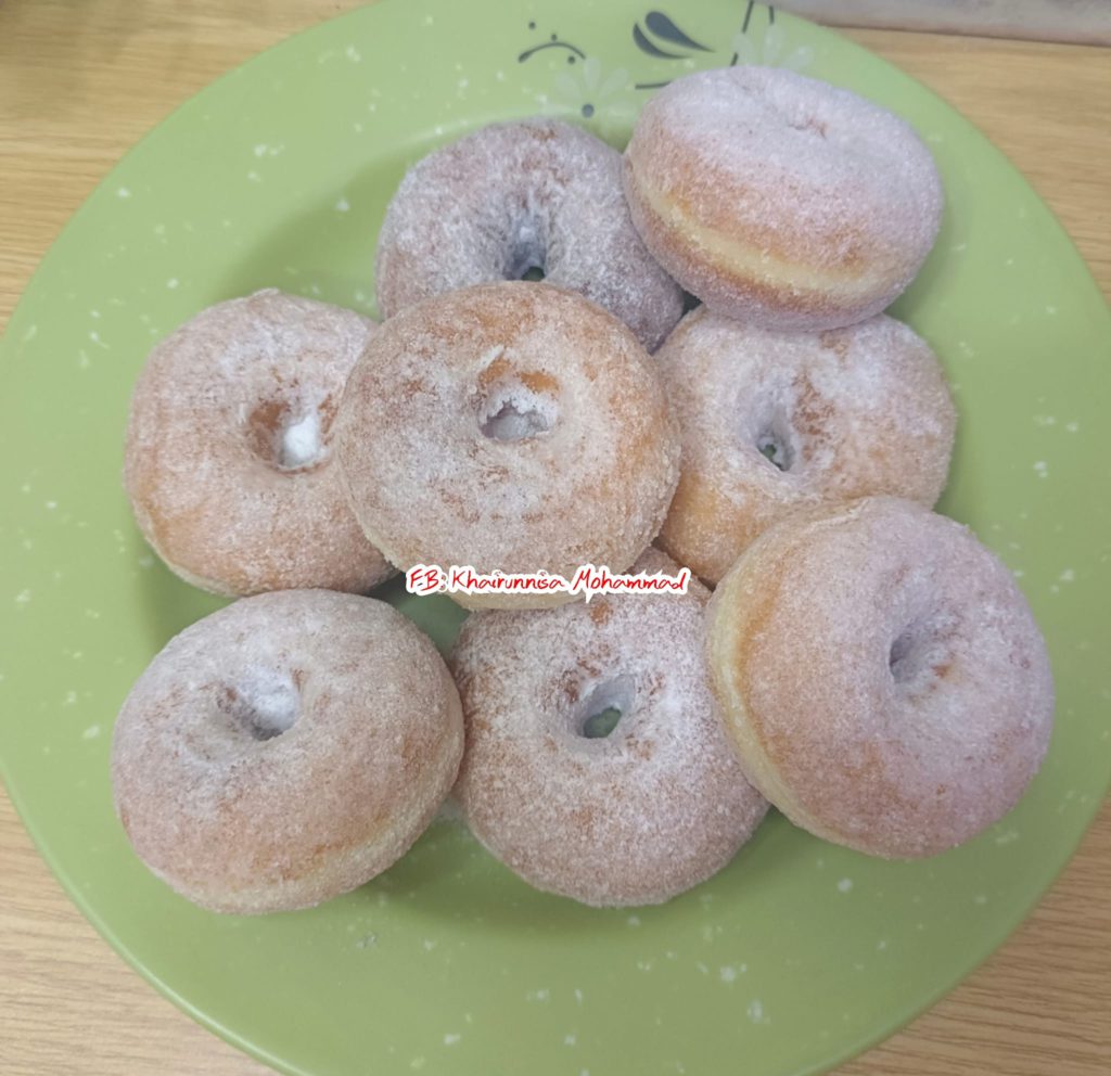 Resipi Donat Satu Cawan, Naik Gebu Elok, Paling Senang Nak Buat!