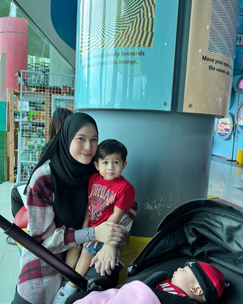 "Hayder Baru 2 Tahun, Masuk Sekolah Cuma Bermain" Eyra Jawab Kecaman Ramai