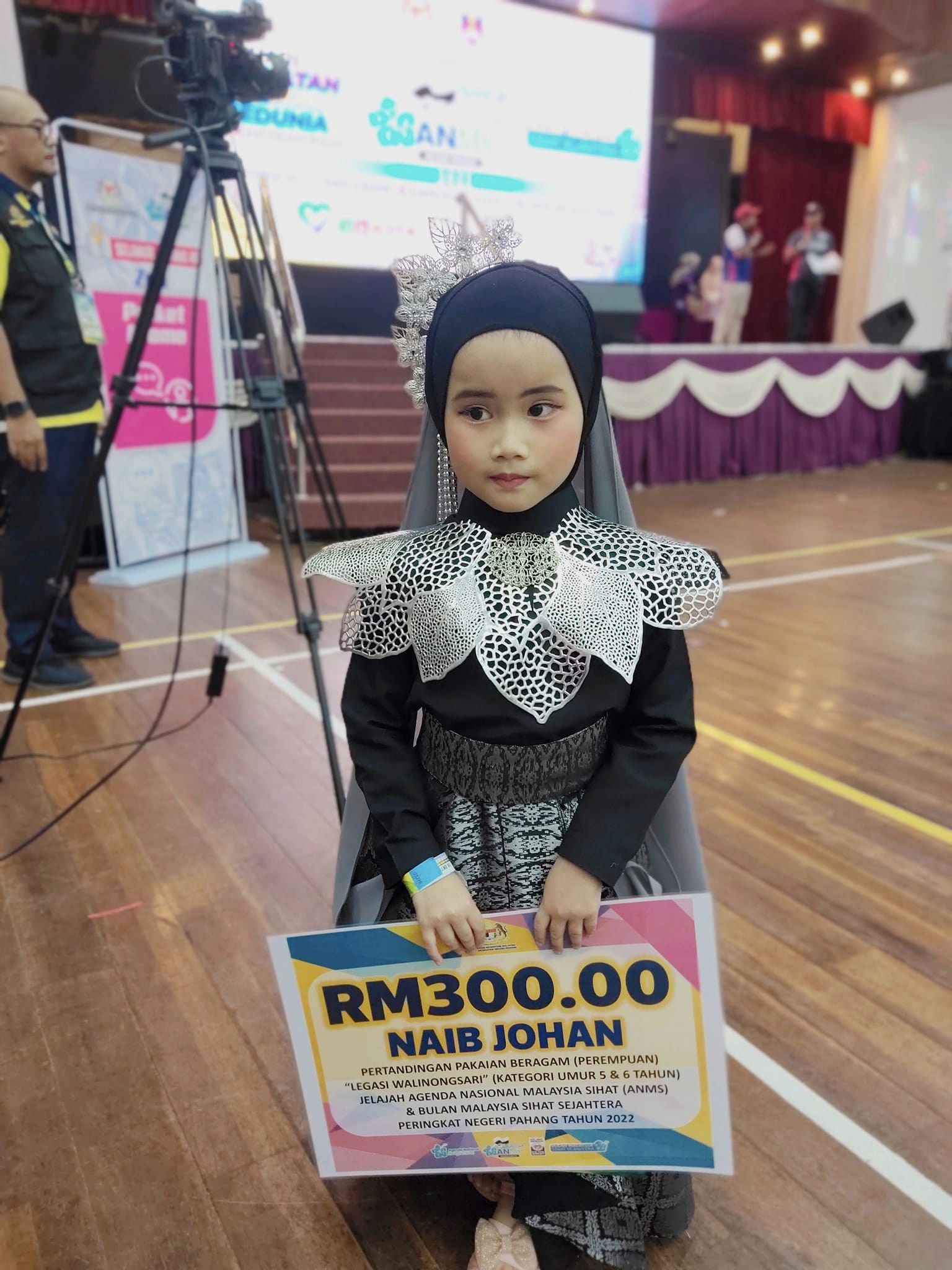 "Semua Kena Jimat" Idea Hebat Bapa Ni Guna Alas Pinggan Untuk Tema ...