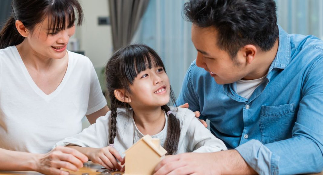 Buat Simpanan Pendidikan Anak Dari Awal. Ini Institusi Kewangan Terbaik ...