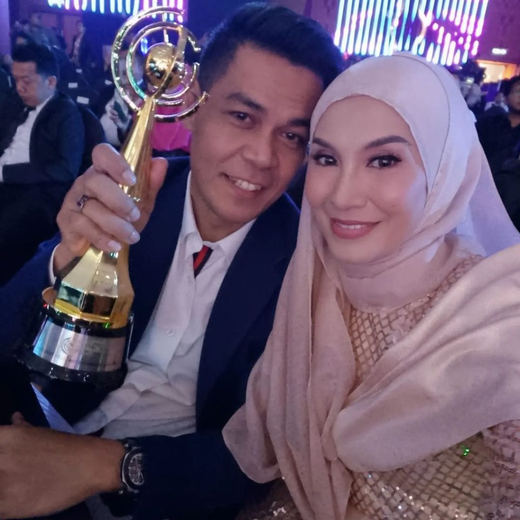 Tahniah! Anak Selamat Bersalin Awal Tahun Ni, Fauzi Nawawi Kini Datuk ...