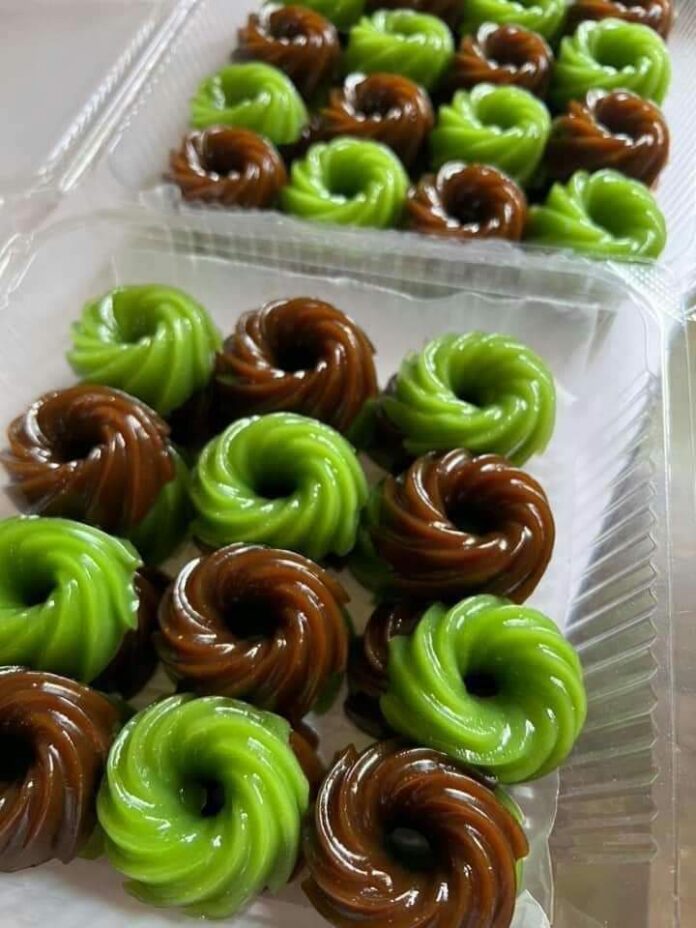 Resipi Kuih Kaswi Pandan Gedik, Paling Senang Nak Buat, Patutlah Viral!