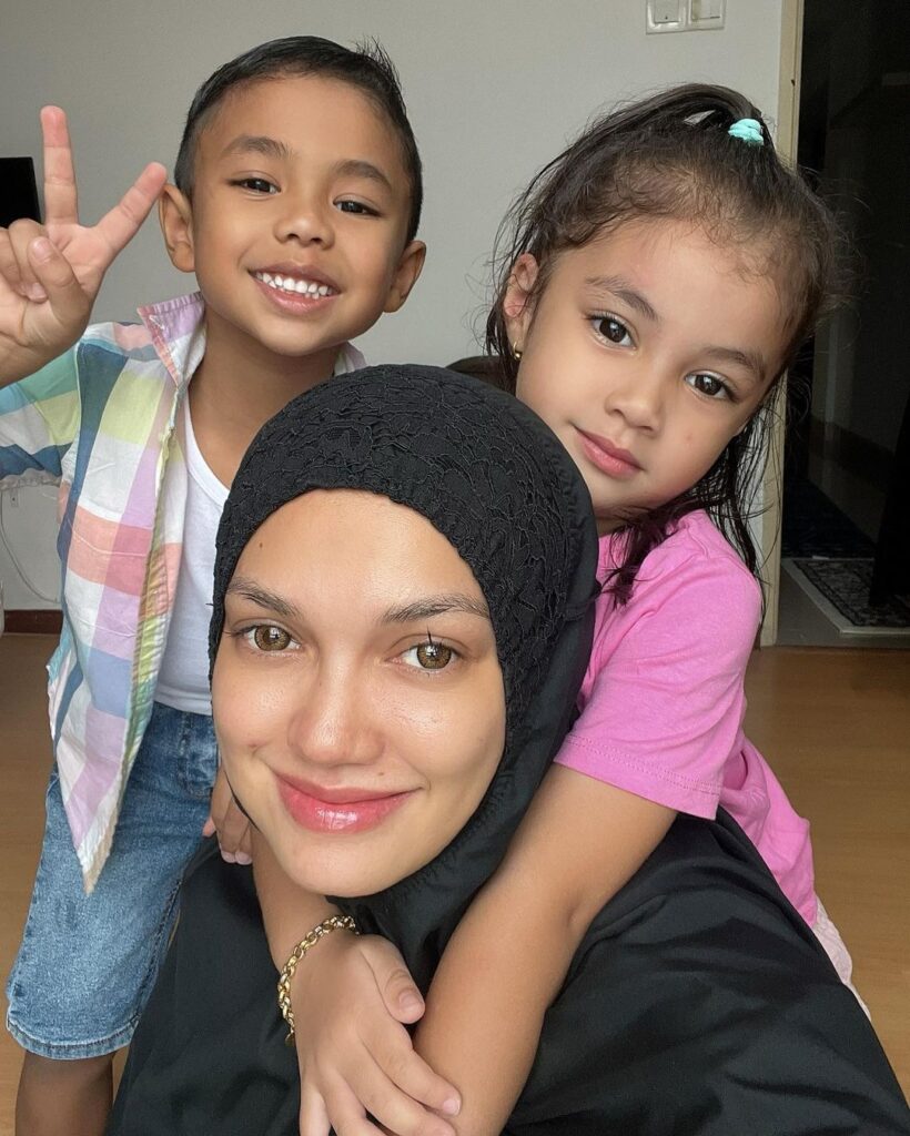 "Letak Rotan Dekat Sebelah Masa Ajar Anak" Akui Tegas Mendidik, Anak ...