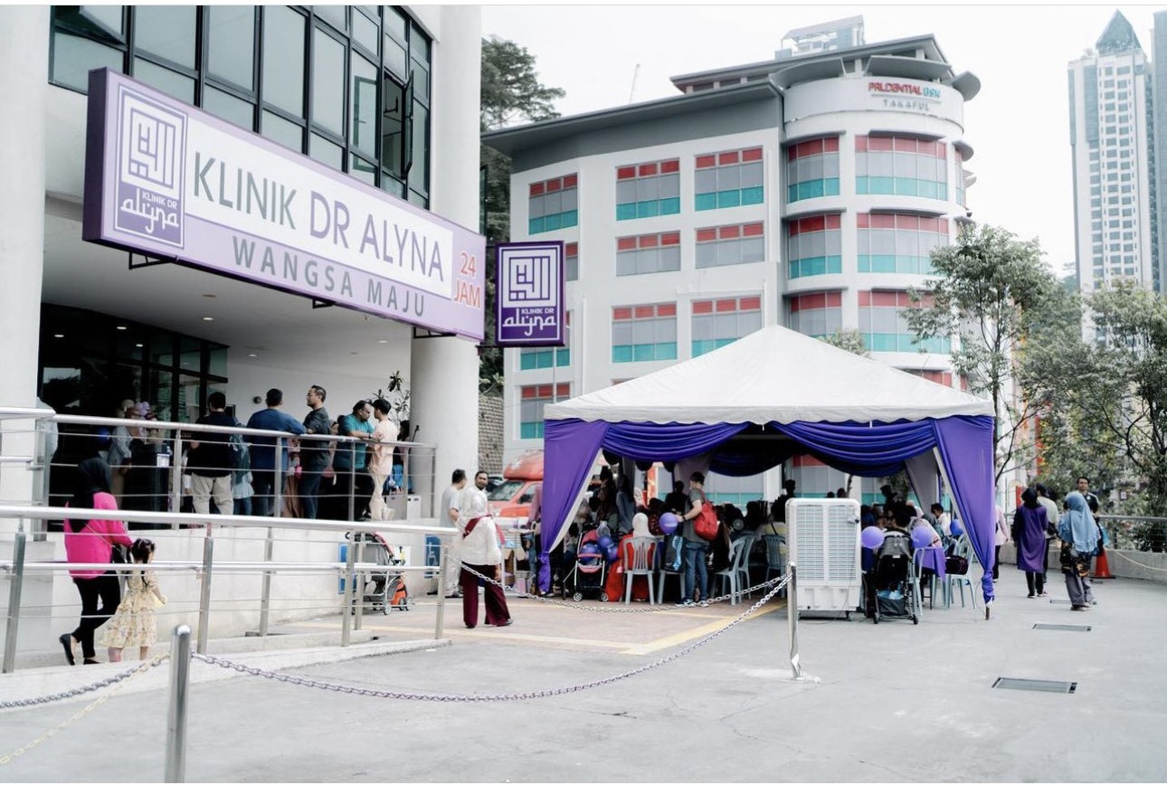 Moden & Serba Lengkap, Klinik Dr Alyna Jadi Pilihan Ramai Mama!